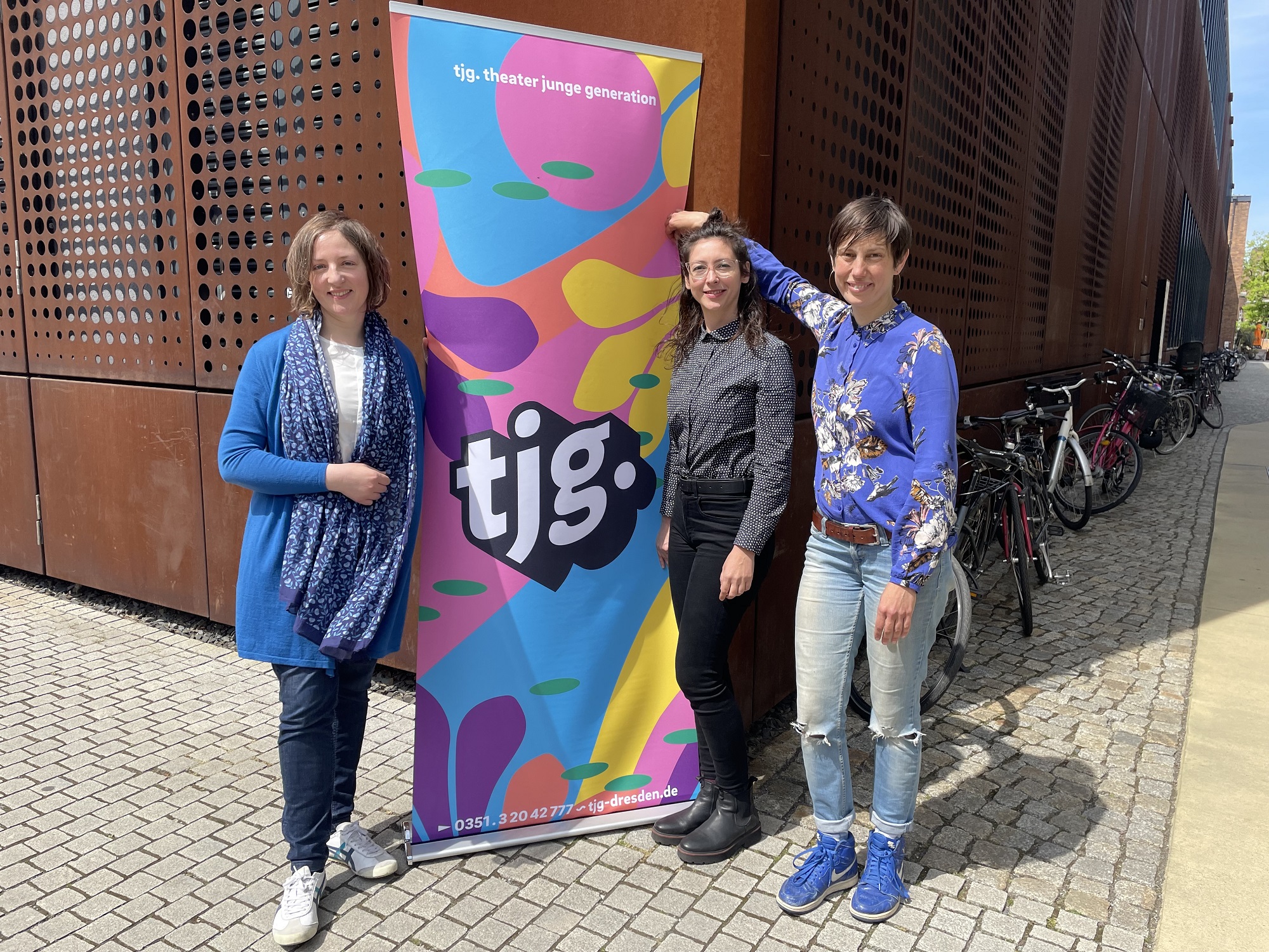 Erstmals Kooperation mit dem tjg. theater junge generation - Hochschule ...